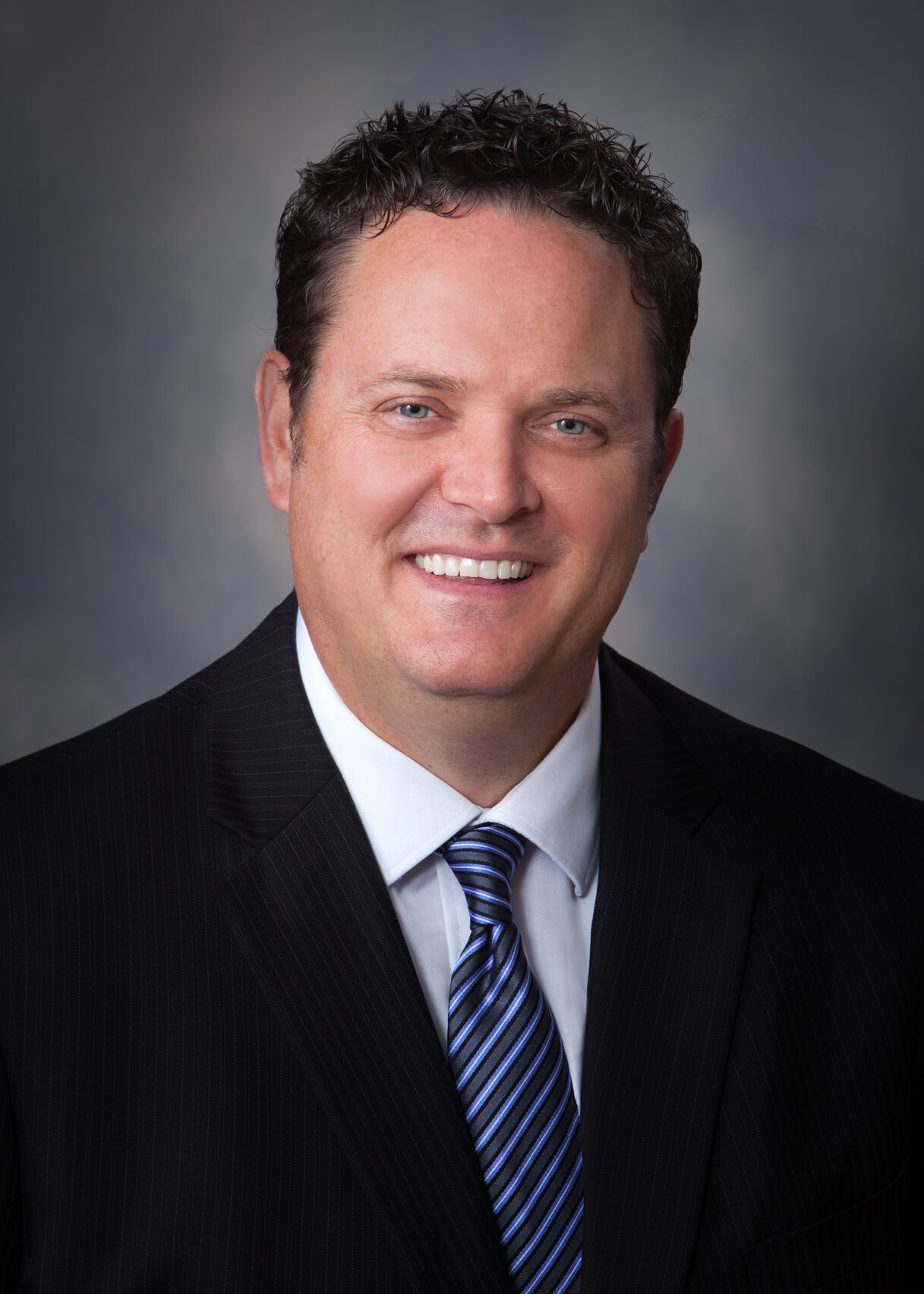 Updated: Virginia Beach City superintendent chosen to lead LCPS ...