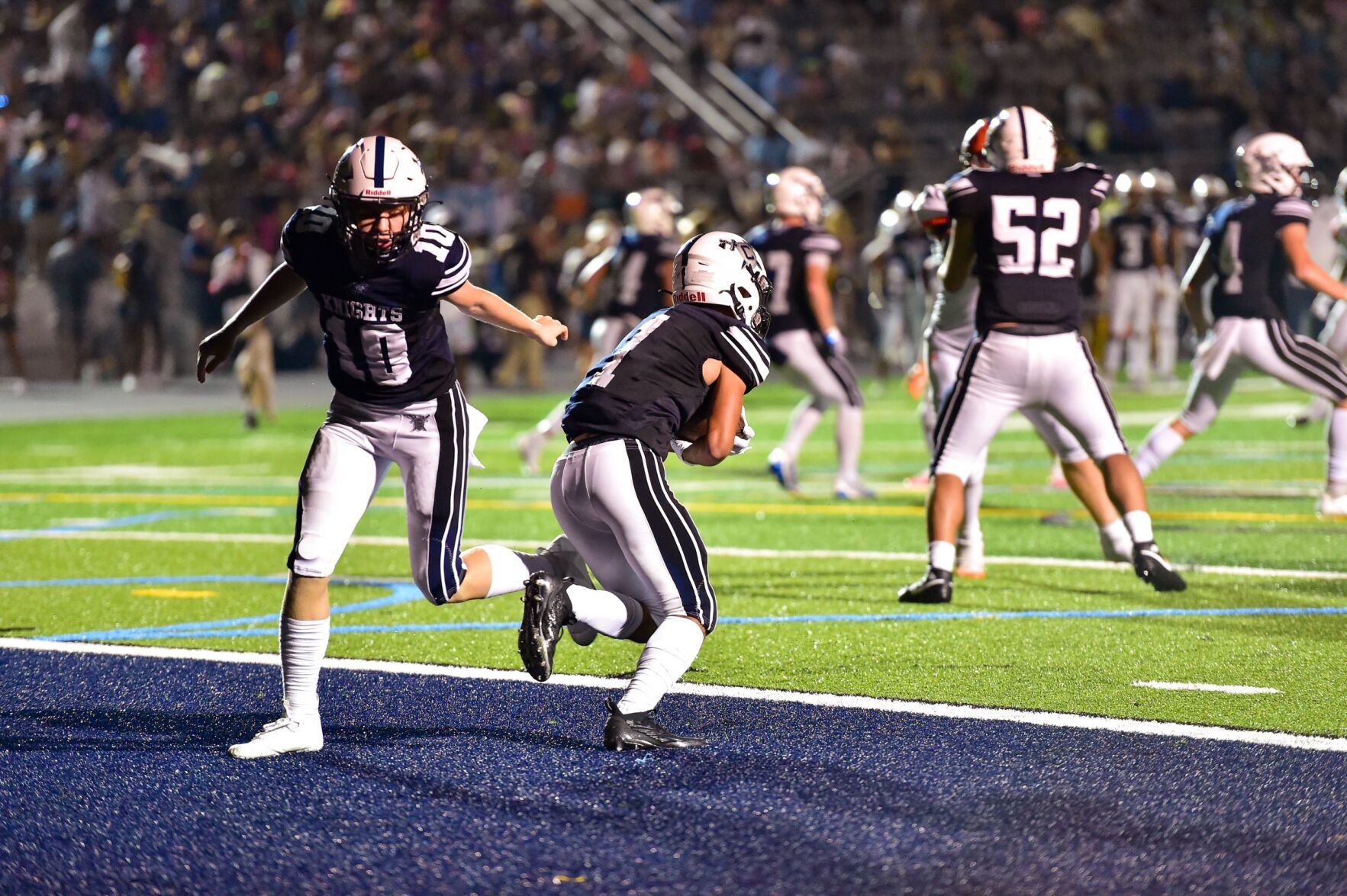 Loudoun's Varsity Football Week 2 Scoreboard | Sports | loudountimes.com