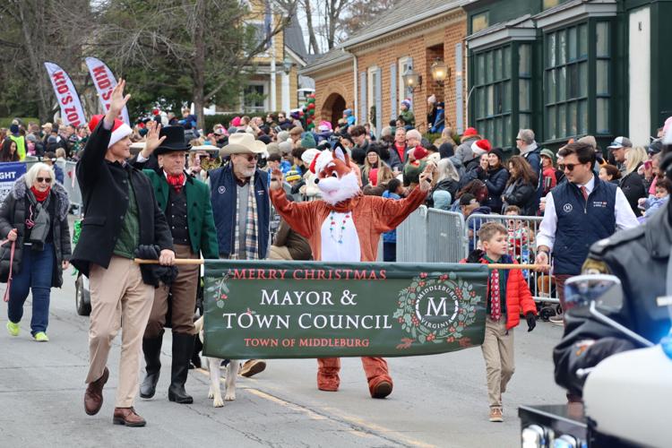 PHOTO GALLERY: Christmas in Middleburg | Lifestyle | loudountimes.com