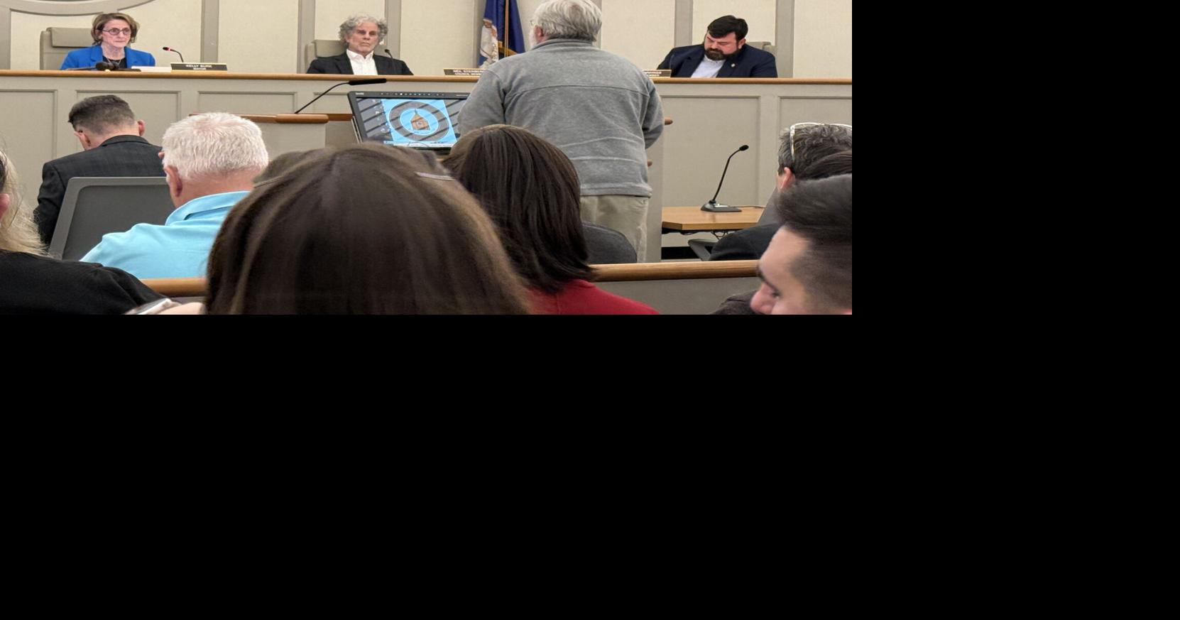 Leesburg town council and Oaklawn | | loudountimes.com