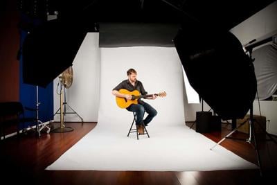 Leesburg musician Nathaniel Davis to play Facebook Live concert Sunday ...