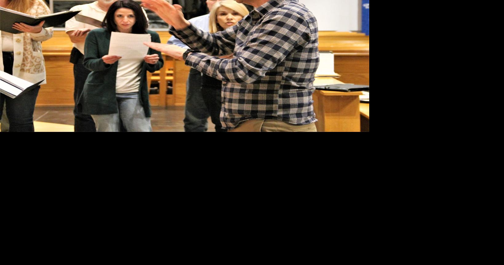 Master Singers of Virginia honor director of 28 years; present holiday ...