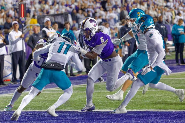PHOTOS: James Madison rolls past Coastal Carolina 39-7 | Sports ...