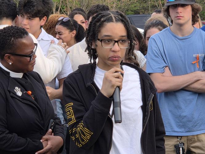 Broadlands homicide victim remembered in tearful tribute | Public ...