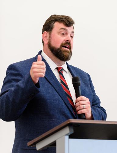 Democrats Cummings, Perry make their case ahead of state senate primary ...