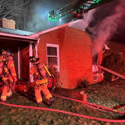 Nine displaced in Leesburg house fire | Public Safety | loudountimes.com