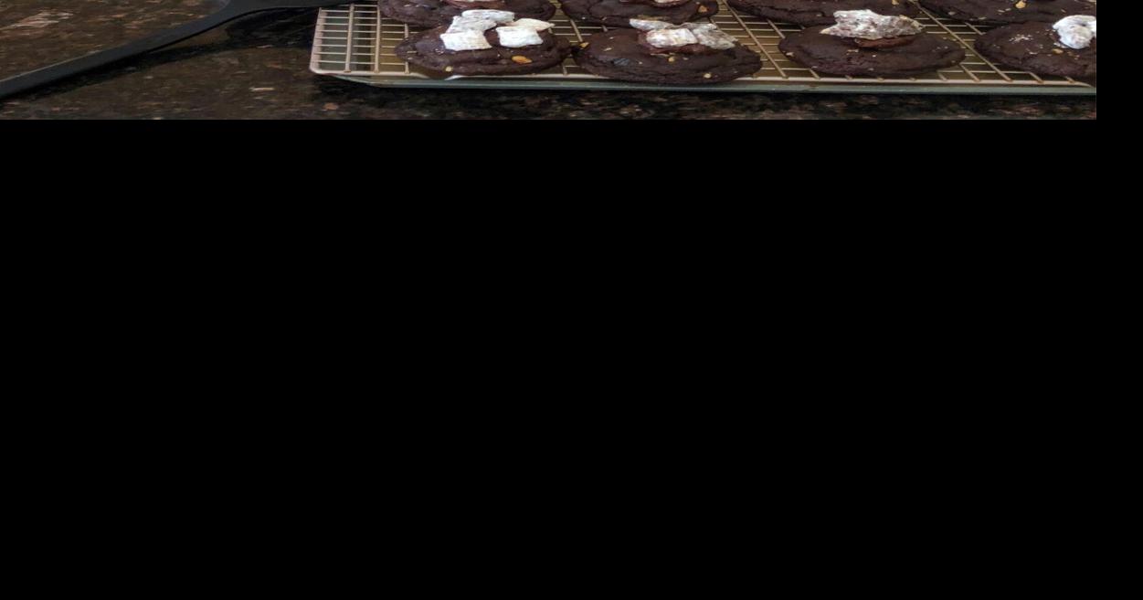 Leesburg cookie baker opens home-based Crumb and Clover Bake Shop ...