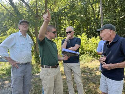 Kaine meets with local Appalachian Trail advocates to discuss solution ...