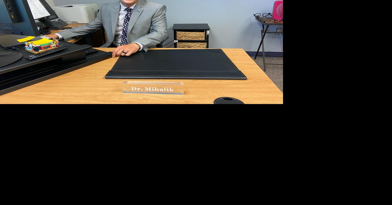Meet the principal: Dr. Gregory Mihalik at Sugarland Elementary in ...