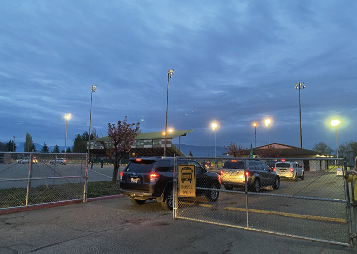 Stadium lights shine Friday for class of 2020 | News | lyndentribune.com