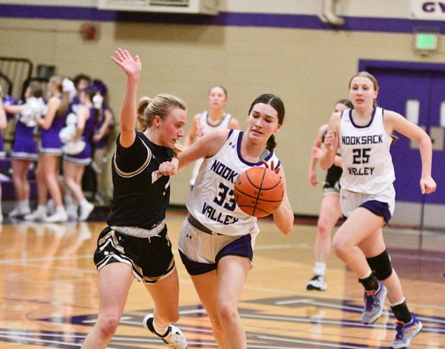 Nooksack Valley tears through Meridian | Sports | lyndentribune.com