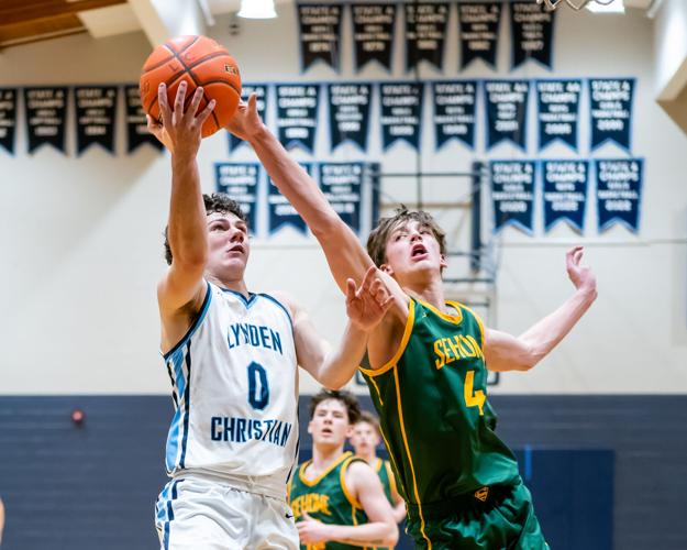 PHOTO GALLERY: A look back through the year | Sports | lyndentribune.com