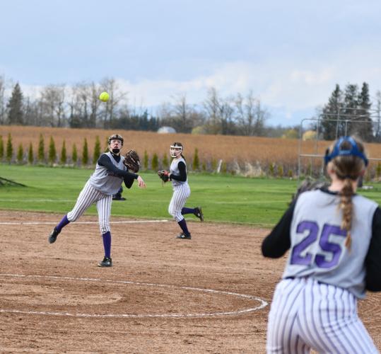 Lynden thumps Nooksack Valley in mercy rule victory | Sports ...