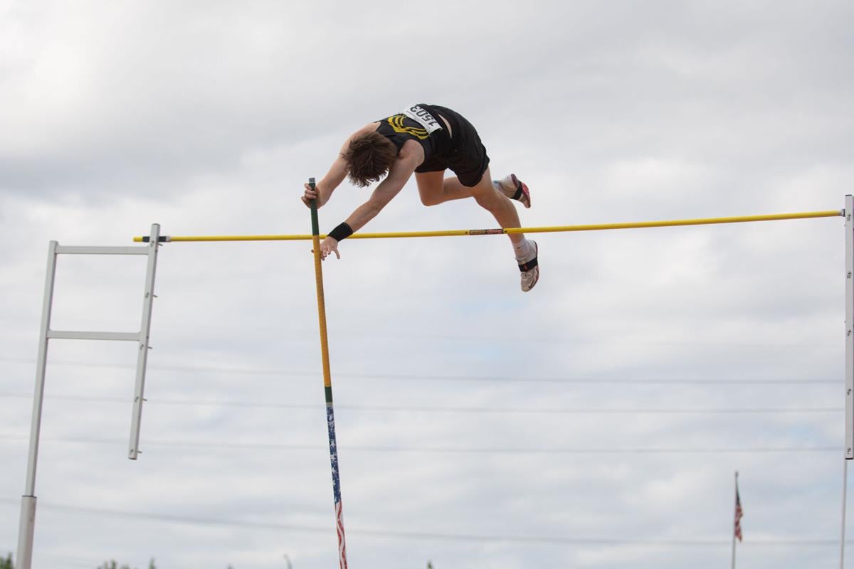 Local track stars compete at Nike Outdoor Nationals | Sports ...