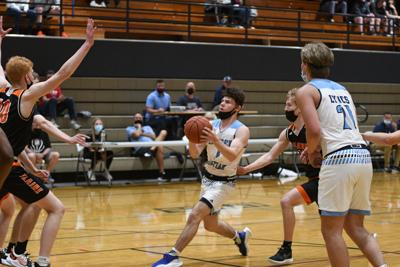 Lynden Christian boys basketball in 1A tournament | Sports ...