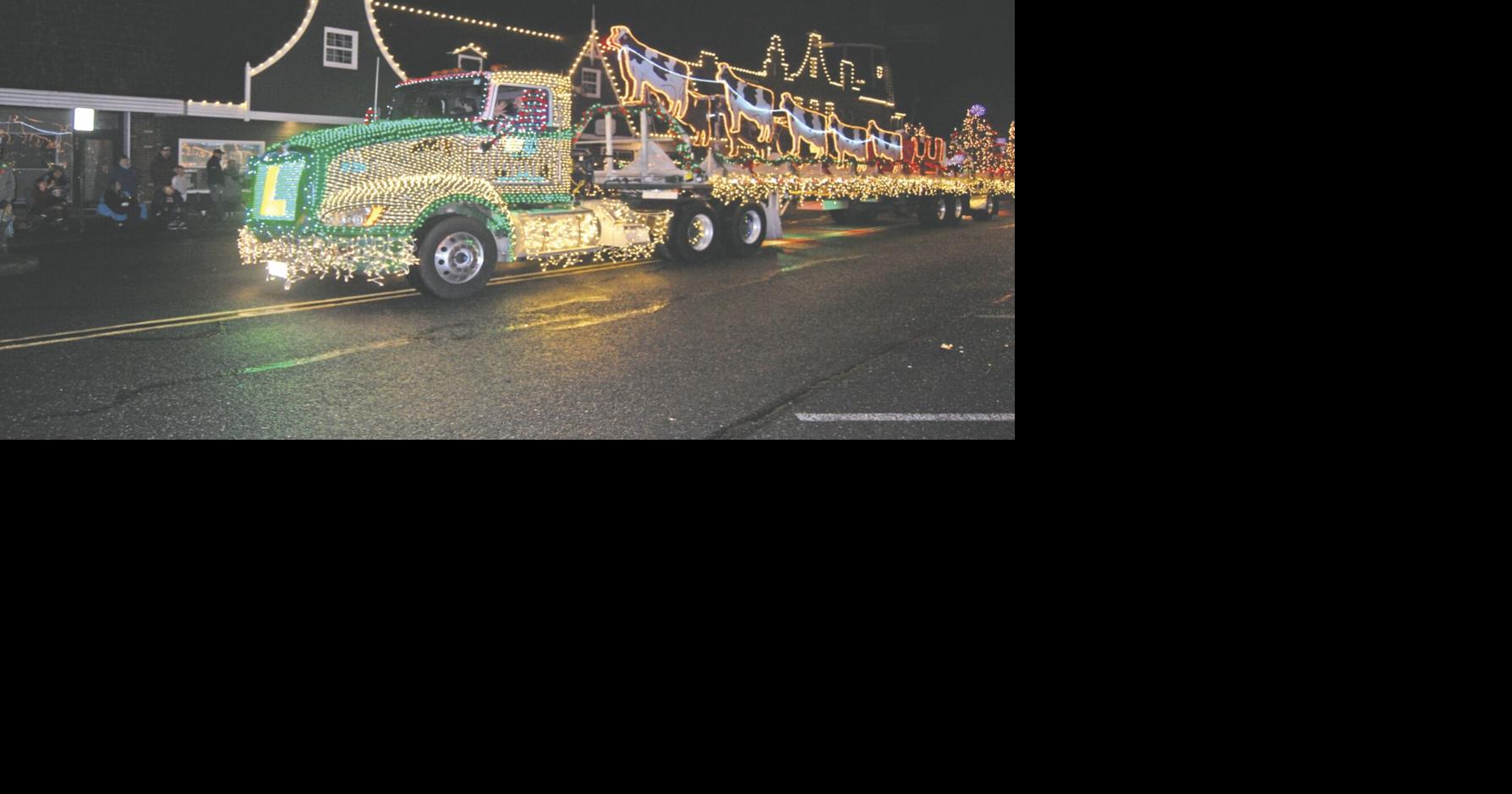 Lighted Parade, new format, lots of logistics | News | lyndentribune.com