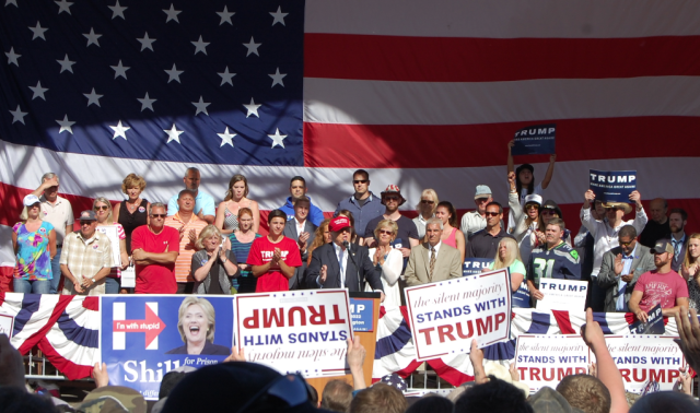PHOTOS: The Trump scene | News | lyndentribune.com