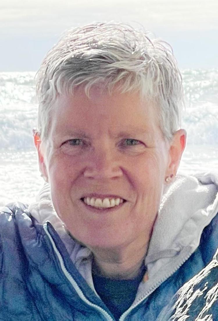 Donna Jeanine Klein | Community | lyndentribune.com