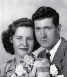 Carl and Della Johnson - 66th anniversary | Milestones | lyndentribune.com
