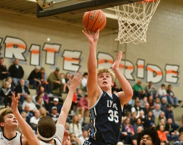 LC storms past Blaine in important win | Sports | lyndentribune.com
