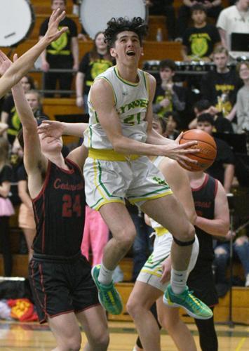 Lynden Boys District Championship | | lyndentribune.com