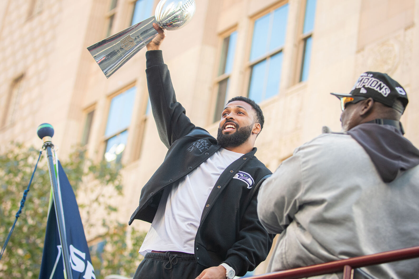 GALLERY: Seahawks Super Bowl parade | Sports | lyndentribune.com