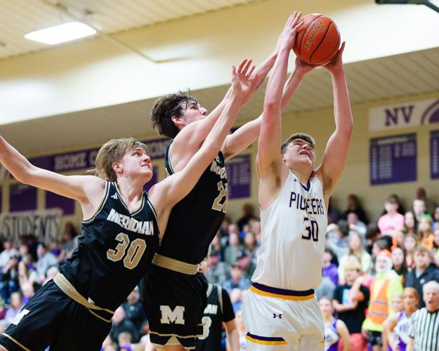 Meridian's magical season ends in Yakima | Sports | lyndentribune.com