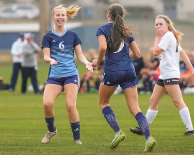 Lynden Christian soccer advances to state | Sports | lyndentribune.com