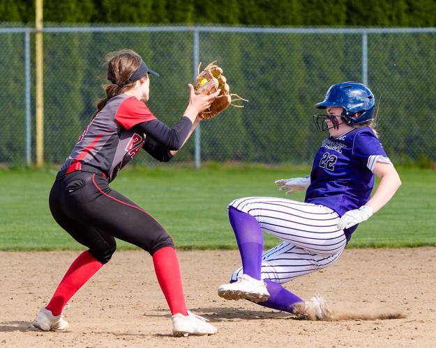 LC advances to district championship in District 1 1A tournament ...