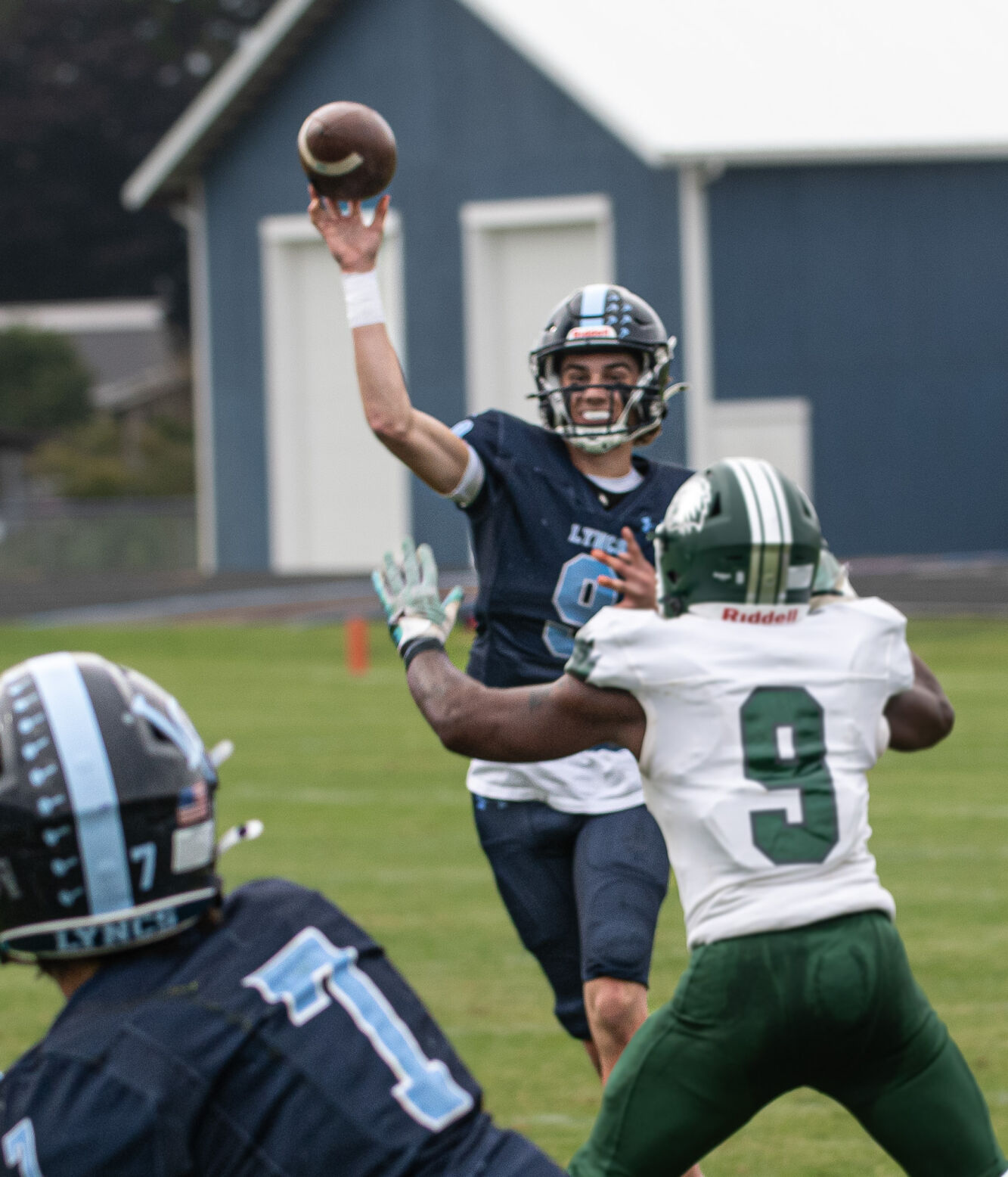 LC football finds mid-season momentum | Sports | lyndentribune.com