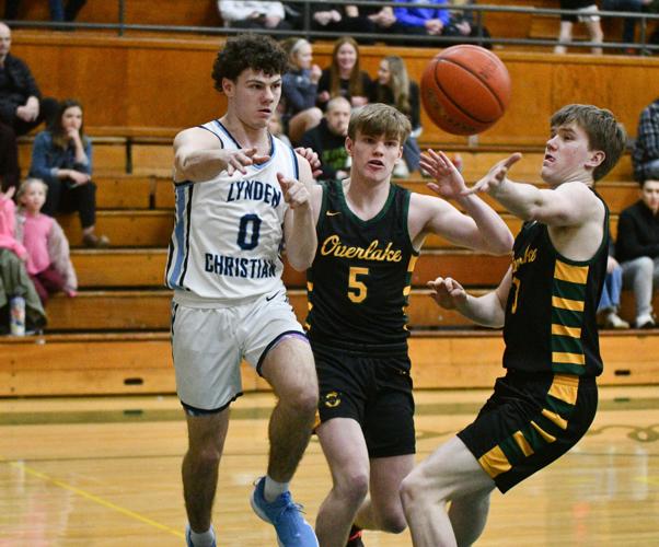 LC uses big second half to get by Overlake | Sports | lyndentribune.com