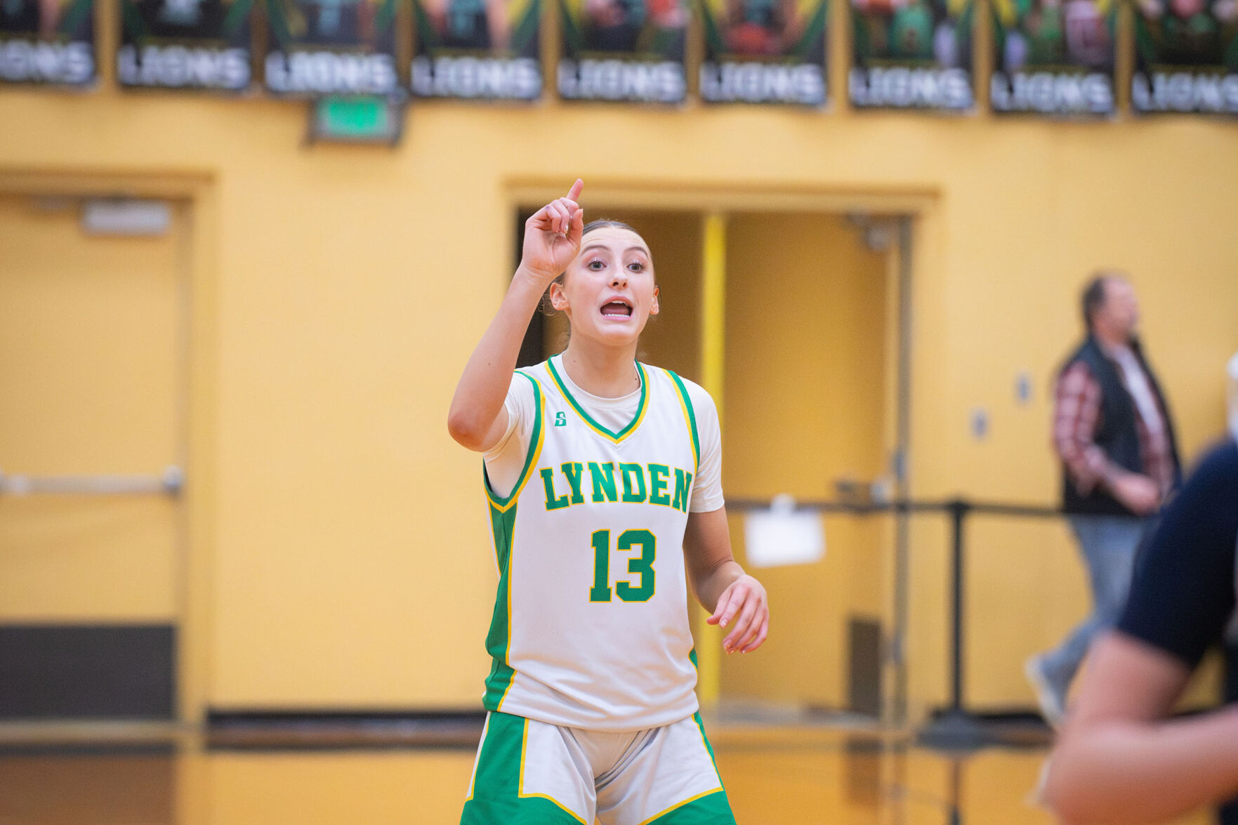 Lynden girls earn state quarterfinal berth | Sports | lyndentribune.com