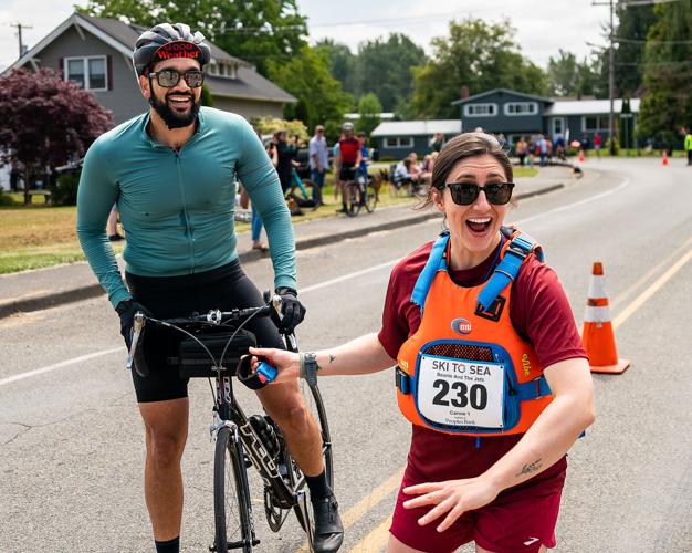 PHOTO GALLERY: 50th annual Ski to Sea race | Sports | lyndentribune.com