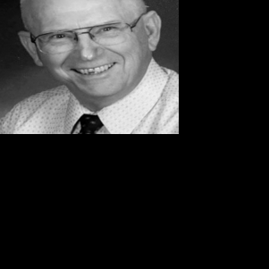 Dr. Robert James Lorence | Obituaries | lyndentribune.com