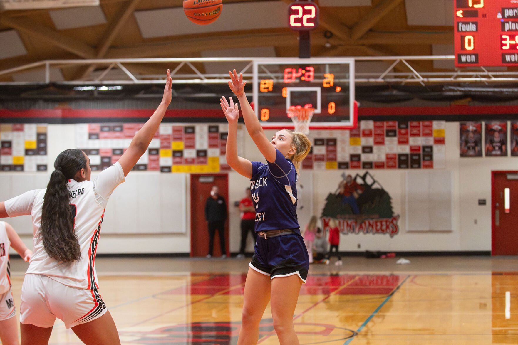 Pioneers take road win over Mount Baker | Sports | lyndentribune.com