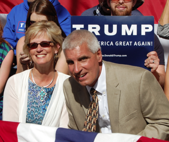 PHOTOS: The Trump scene | News | lyndentribune.com