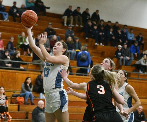 LC girls move on to state quarterfinals after win over Cashmere ...