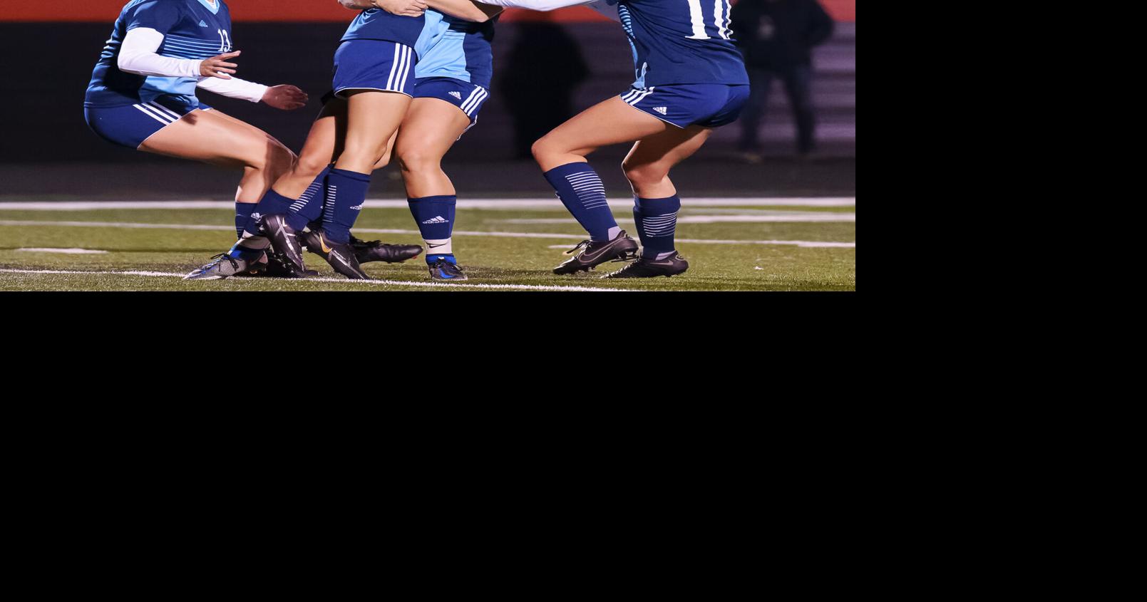 LC takes down Vashon Island, 4-0 | Sports | lyndentribune.com