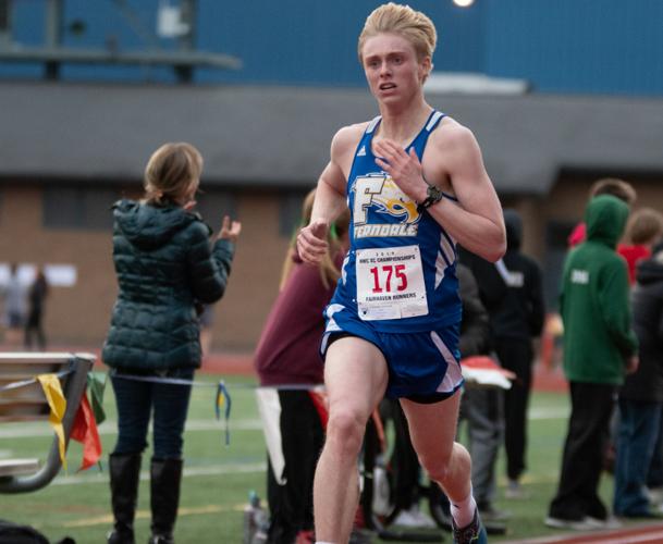 Lynden's Isaiah Ellis, fourth, Ferndale's Landon Sturdevant, ninth, at ...
