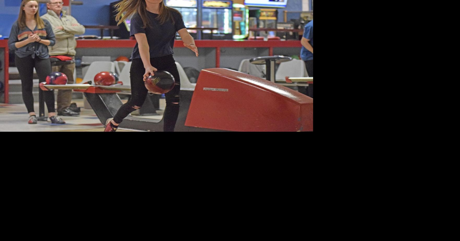 Bellingham bowler makes history | Sports | lyndentribune.com