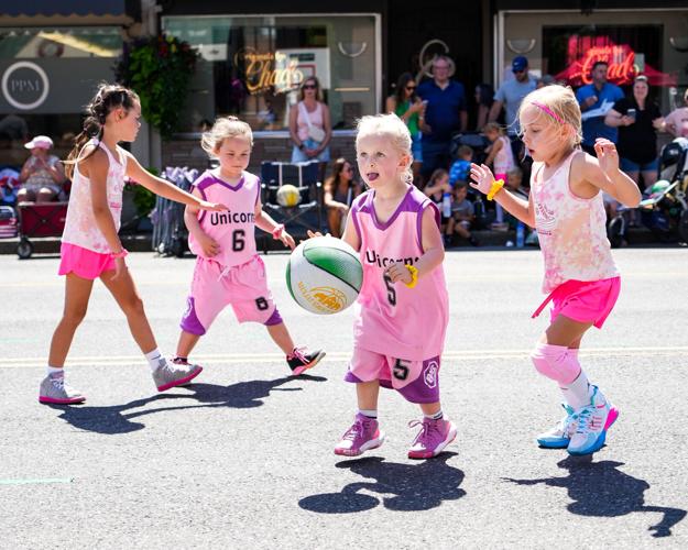 PHOTO GALLERY: Northwest Raspberry Festival | | lyndentribune.com