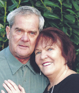 Terry and Lin Johnson - 50th anniversary | Milestones | lyndentribune.com