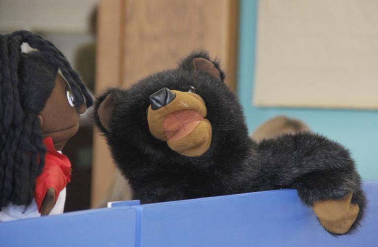 Puppet plays offer thankful start to holiday break | Local News ...