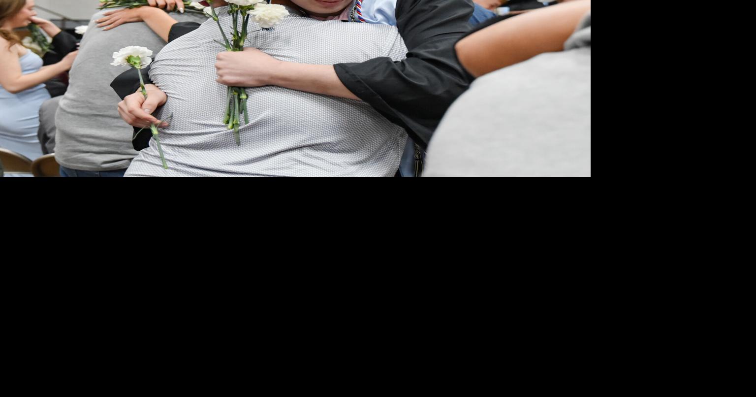 Raiders celebrate graduation | Local News | madisondailyleader.com