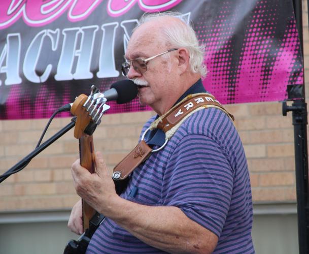 Dairy Queen's Miracle Treat Day nets 32,820 Blizzards | Local News ...