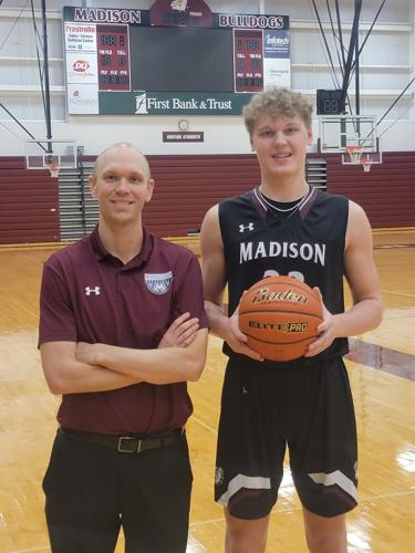 Prep Boys Basketball: Jensen scores 28 for Bulldogs | News ...