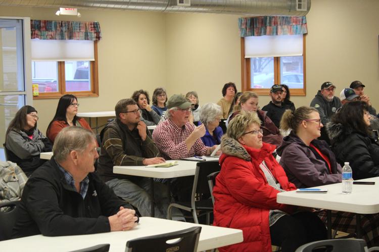 ORR residents wade through info at contentious bond's town hall | Local ...