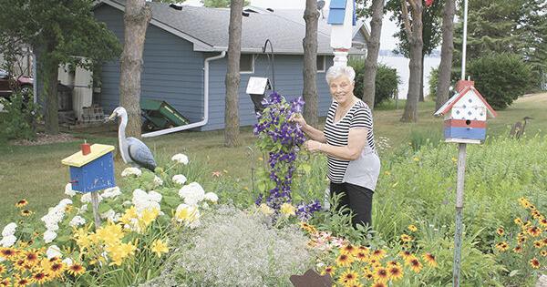 Halpin garden honors family; Lake home is on Garden Walk | Local News ...