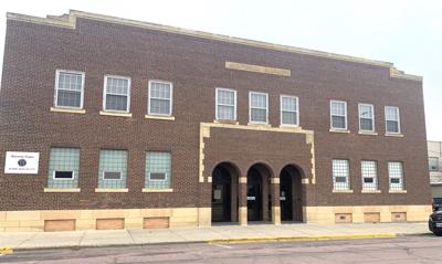 City awards bid to replace City Armory roof | Local News ...