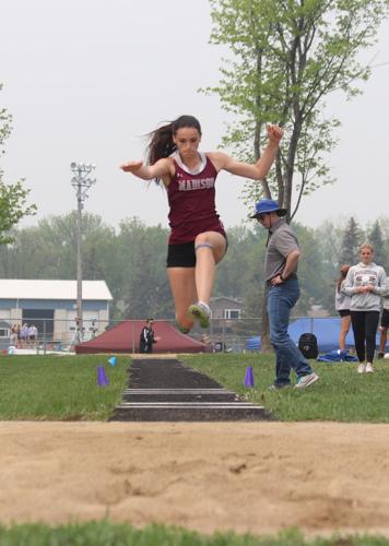 Bulldogs set multiple records at Region 3A meet | News ...